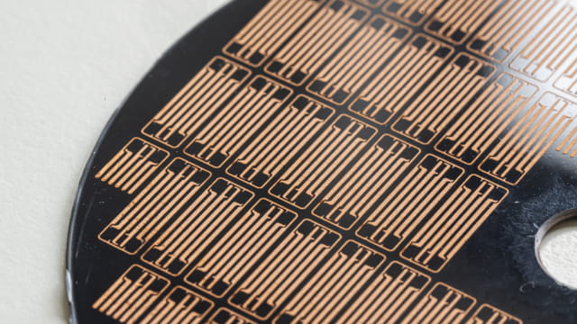 TECAWAFER - High performance PEEK LDS wafers | Ensinger