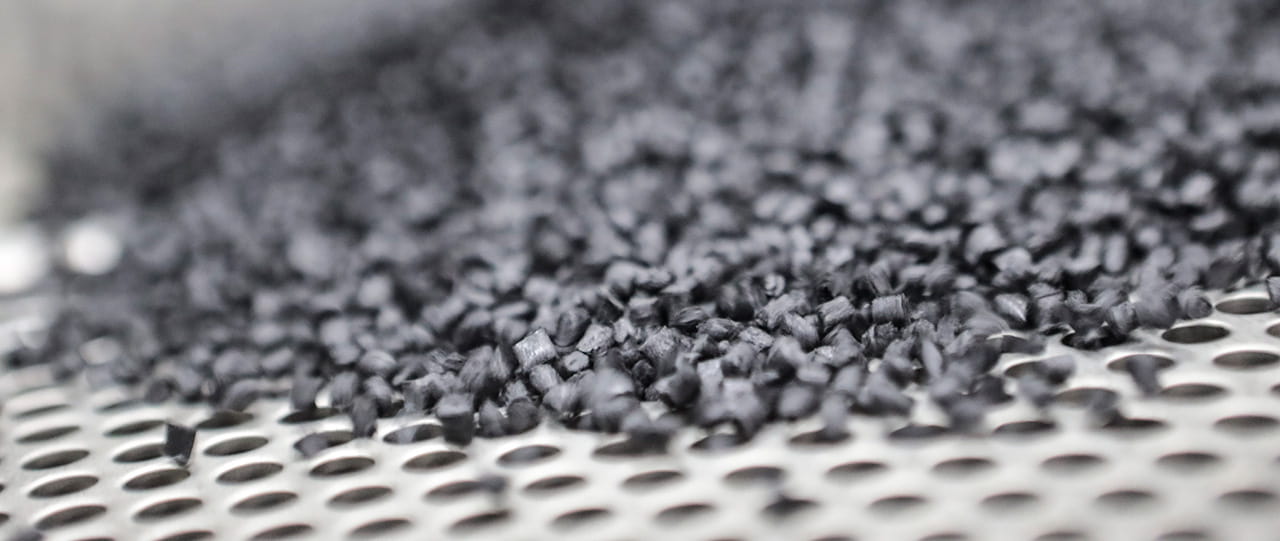 Toll compounding | Ensinger