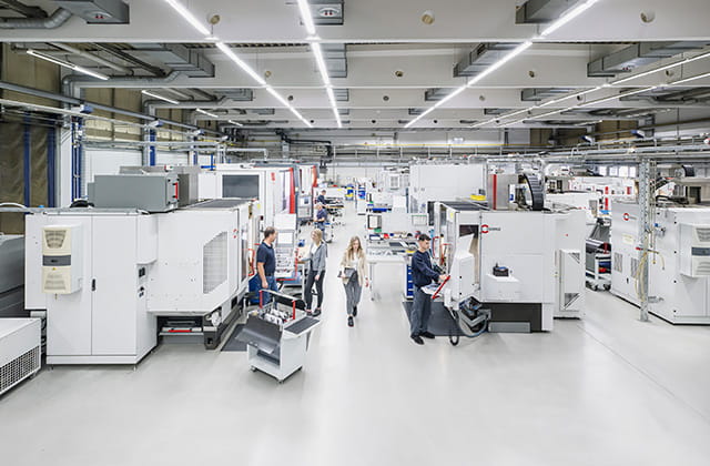 CNC online service for plastic parts | Ensinger